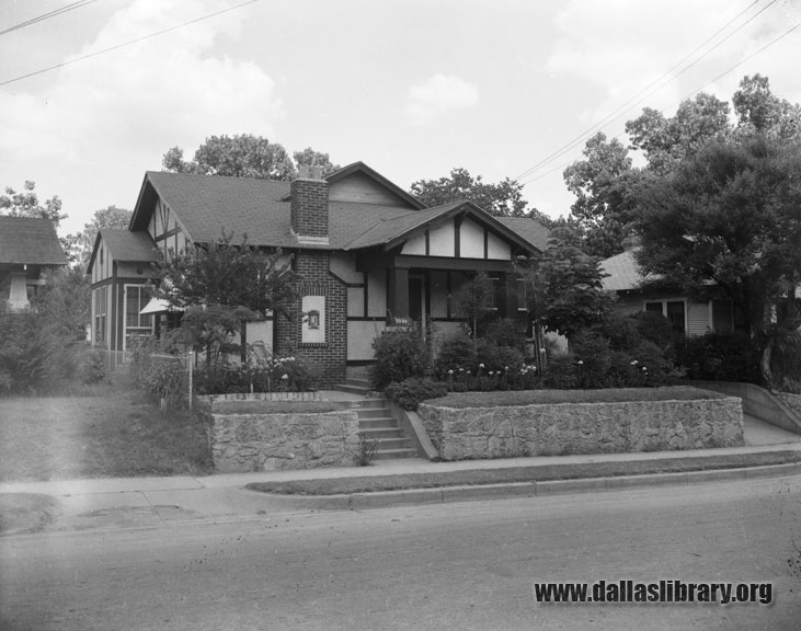 DallasMB-Mrs. Allen’s house on Boll Street-1952 – My Travel Notions